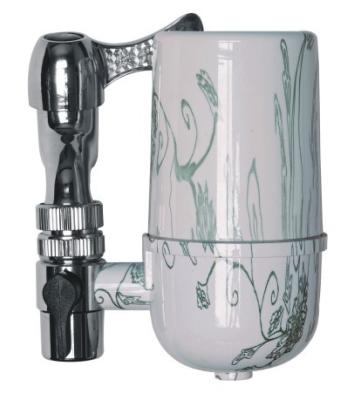 Cina Depuratore di acqua di rubinetto di pressione più bassa, filtro da acqua per i rubinetti nella bella progettazione della cucina in vendita