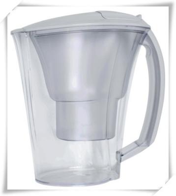 China Ceramische de Zuiveringsinstallatiewaterkruik van het Filterwater, de Duidelijke Plastic Kruik van de Drinkwaterfilter Te koop