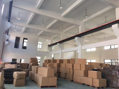 Cina Sistema di depurazione delle acque di osmosi inversa della fase di vampata 7 dell'auto, sistema a acqua del Ro per la casa in vendita