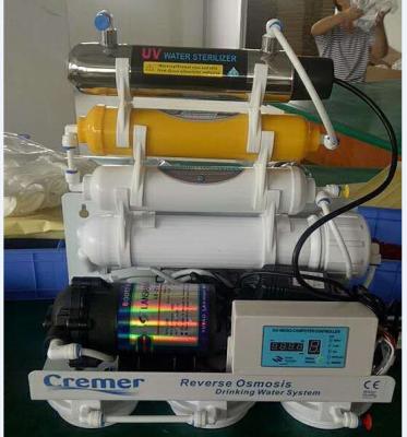 Chine Lampe UV minérale de cuisine d'inversion d'osmose de l'eau de filtration d'étapes à la maison du système 7 à vendre