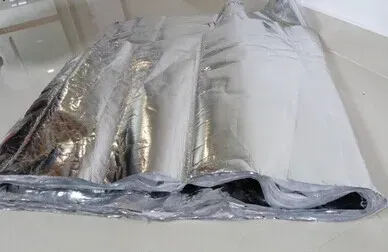 Sound Proof Multi Layer Foil Insulation Roof Thermal Insulation Aluminum Foil Lamination Woven Fabric Coated PE Thermal Insulation Blanket for Roofing / Wall