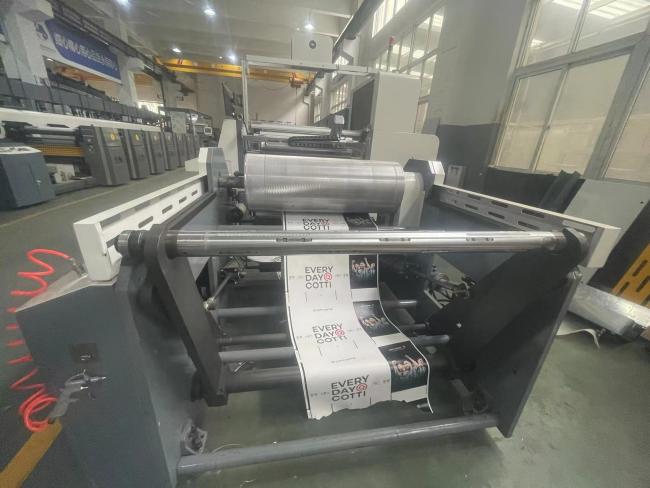 Automatic Wide Web 4 6 Color UV drying Plastic Pet Film Roll Flexo ...