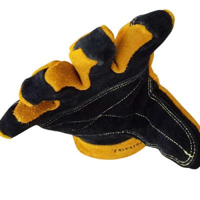 China Tamaño XXS-XXL del apretón de Protective Gloves Good del bombero de la fractura de la vaca en venta