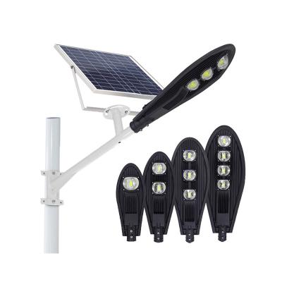 China Outdoor high brightness 120LM/W 150W 100W Solar Power Street Light with Optical tempered glass lens For garden use for sale