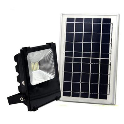 中国 太陽動力を与えられた商業屋外LEDの洪水の照明設備HKV-SolarF-150W 販売のため