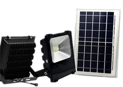 中国 20W / 30W太陽導かれた洪水ライト、IP65理性的な庭の街灯 販売のため