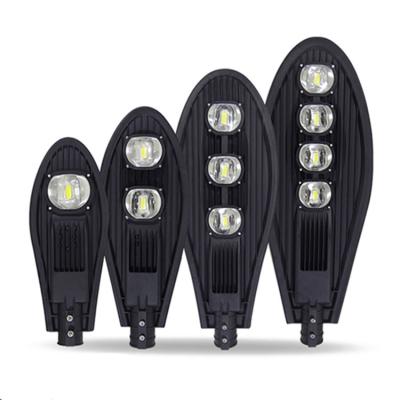 Cina Le iluminazioni pubbliche impermeabili 100W 250W della strada LED di alta efficienza riscaldano il bianco in vendita