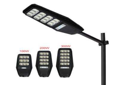 Cina Le iluminazioni pubbliche alimentate solari 100w 200w 300w dell'alto lume LED hanno integrato in vendita