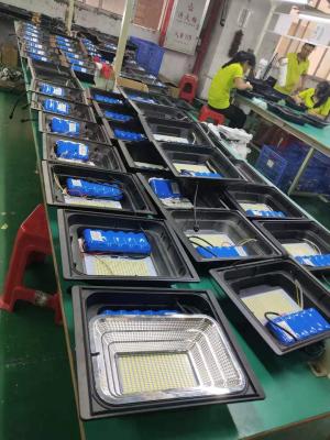 China Beste seling Handbediend Draagbaar van de het Desinfecterende middellamp van het Huishouden Antivirus Uv de desinfectielicht Te koop