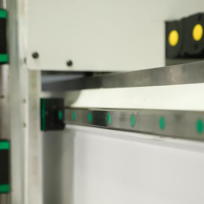 中国 家具の木工業3の軸線CNCのルーター40m/Minの規定回転数 販売のため