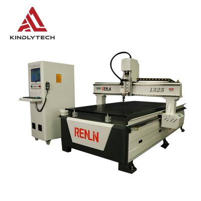 Cina Legno di lubrificazione automatico di CNC che scolpisce macchina 6kw 40m/Min in vendita