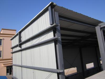 Cina Industrial Light Steel Prefabricated Structure Metal Frame Construction Building Warehouse in vendita