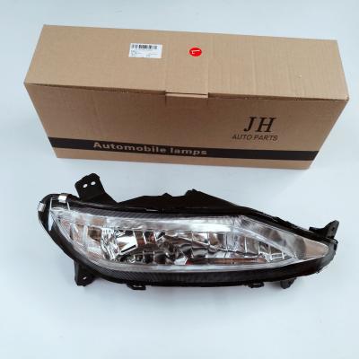 Cina 6V Voltage Natural White Fog Light for JAC S3 Front/Left/Right in vendita