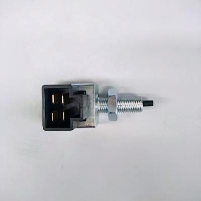 Cina JAC J5 S5 S3 Car Spare Parts SPDT Brake Switch for Top- Performance in vendita