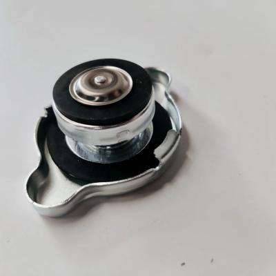 Cina J3 Parti auto berlina OE numero 1301108U8010 Copertura del serbatoio dell'acqua per parti originali JAC in vendita