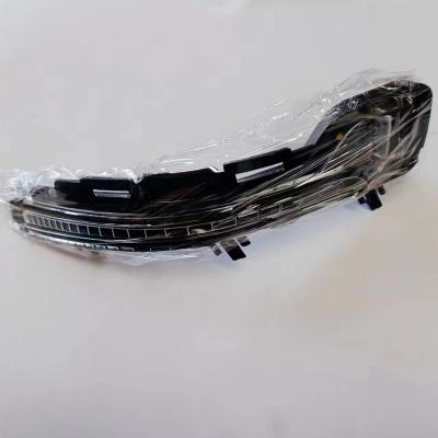 China Oorspronkelijke autoonderdelen Rechterbuiten achteruitkijkspiegel licht voor JAC S4 OE 8210209U3400 Te koop