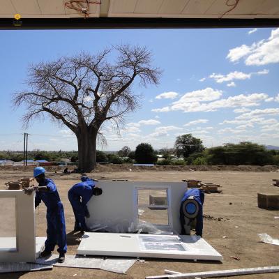 China Quick Assembly Prefabricated Container House 20ft with Galvanized Steel Frame for sale