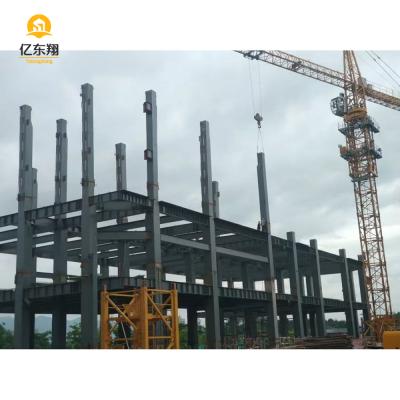 China Customizable Q235-Q355 Steel Frame Building with Galvanized Purlin and Moderate Cost for sale