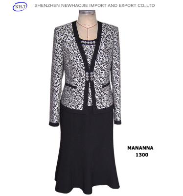 China Rose-patterned suit fabric women's suits for sale