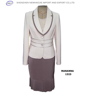 China latest dress designs ladies suit for sale