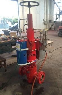 China Surface Safety Valve 7 1/16" x 6 3/8" Bore 10000PSI, Self-Contained with Hydraulic Actuator & ESD System API 6A H2S for sale