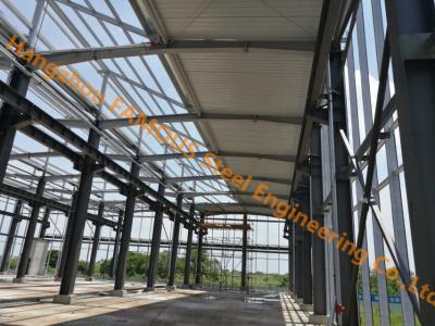 China Edificio de acero de varios pisos del edificio de oficinas con el sistema de cristal del revestimiento de la pared de cortina en venta