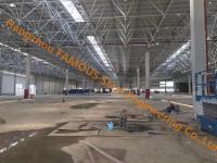 China Pre-engineered Steel Structure Building System with 90m Clear Span for Industrial Warehouses and Workshops for sale