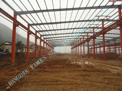 China Vorfabrizierte ASTM Standards der multi Giebel-Spannen-Stahlbaugebäude-82' X 96' h-Abschnitt zu verkaufen