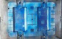 China S136 Cold Runner Injection Molding Submarine Gate Electrical High Precise for sale