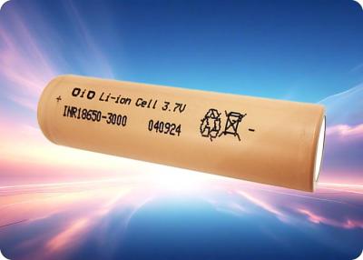 China Bateria recarregável personalizada de 3000 mAh 30A 3.6 V Bateria recarregável 18650 à venda