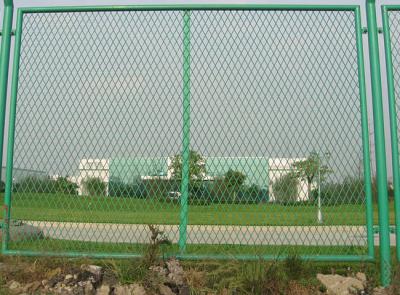 China Expanded Metal Security Fence – Anti-Climb & Anti-Cut Fencing for sale