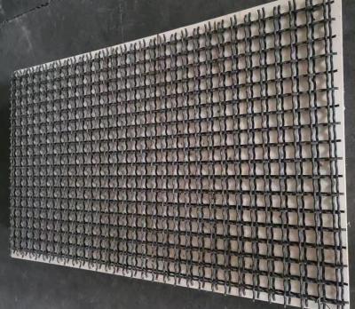 China Anti Blinding Woven Vibrating Screen Mesh 870x1500mm 40mm Aperture Wet Sticky Ore Panel for sale