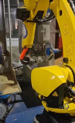 China 220V Robot Grinding Platform Incorporating 6 Axis Robot Type Suitable for Copper Alloy Material Grinding and Automation for sale
