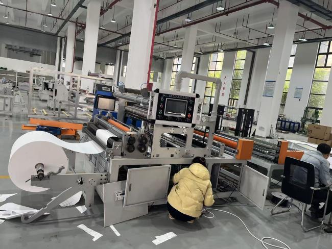 Automatic foam hot melt adhesive production line