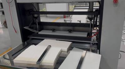 Chine Série de machines à plier le papier filtre - Vitesse d'alimentation de l'équipement : 0,5 m à vendre