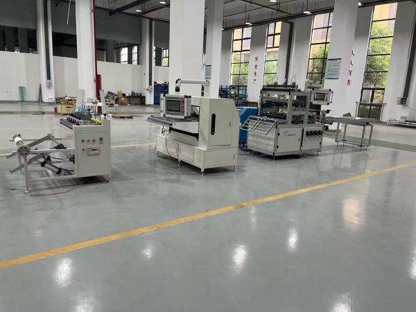 Quality 380V / 50HZ HEPA Filter Pleating Machine Customized Knife Pleating Machine for sale