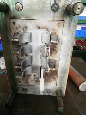 Cina Tutto il colore che dipinge l'iniezione di plastica della muffa della plastica delle parti dell'ABS su ordinazione libero di dimensione in vendita