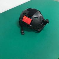 China Face Recognition Smart Temperature Measuring Helmet 14μm ±0.5℃ Accuracy 8h Battery for sale