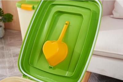 China PP Plastic type and stocked eco-friendly feature plastic pet food storage container, Fresh Barrel Food Storage With Lid for sale