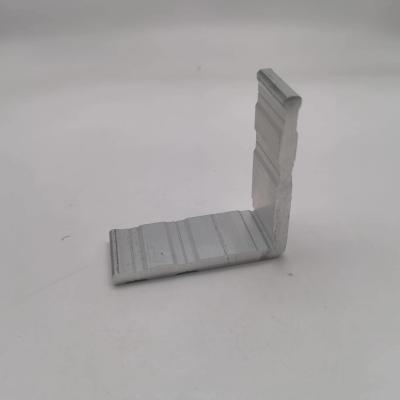 China Junta de esquina de alumínio para janela de casamento da série 55 à venda