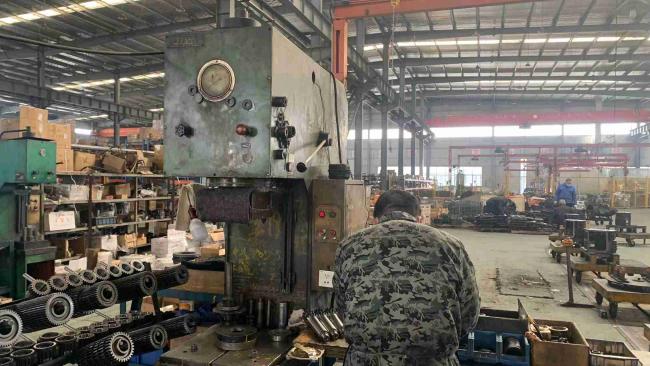 Pressing machine