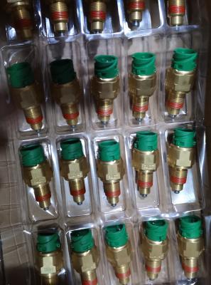 Cina OE NO. 0068DS-1 0041-5 Interruttore PTO per HOWO Shakman FAW Jiefang Truck Parts in vendita