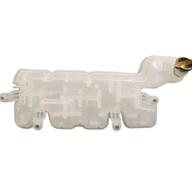 Cina DZ9614533002 Assemblaggio del serbatoio di espansione per camion pesante HOWO Shaanqi Delong M3000S X5000 in vendita