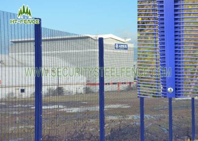 Cina La rete metallica rivestita del PVC di alta sicurezza riveste l'installazione di pannelli conveniente di varie dimensioni in vendita