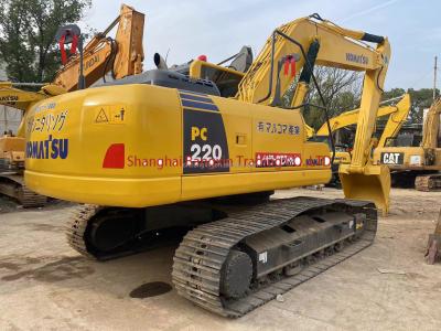 中国 ミニ掘削機 コマツー PC220-8 カミンズエンジン 強力なパワーと水力安定性 販売のため