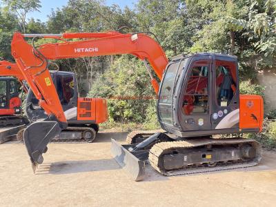 Cina Miniescavatore usato Hitachi ZX70 da 7 tonnellate con 700 ore di lavoro e capacità di 0.3m3 in vendita