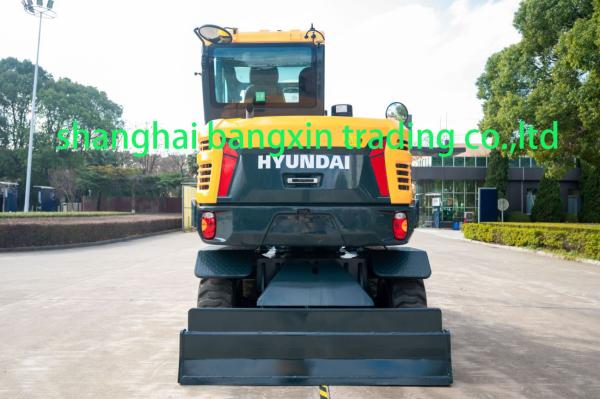 Quality Boost Your Productivity with 90% Degree HW60 Mini Excavator and 0.34 Bucket for sale
