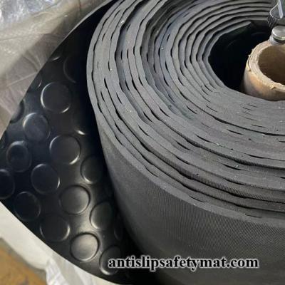 Κίνα Το μαύρο λαστιχένιο χαλί 3mm πατωμάτων παχιά ολίσθηση σχεδίων νομισμάτων μη προστατεύει το πάτωμα προς πώληση