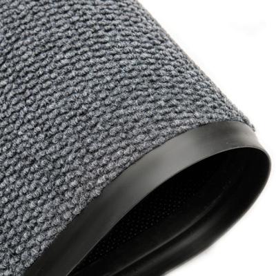 China Stain-Resistant Pineapple Carpet Mat with 8 mm Pile Height and Customized Size for sale