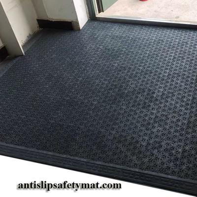China 200x200MM 1.6CM UV Resistant Anti Slip PVC Floor Mat For Wet Area for sale